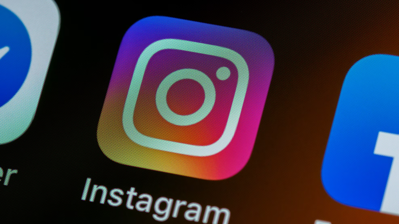Meta Set to Drop Encrypted Messaging on Instagram Raising Questions ...