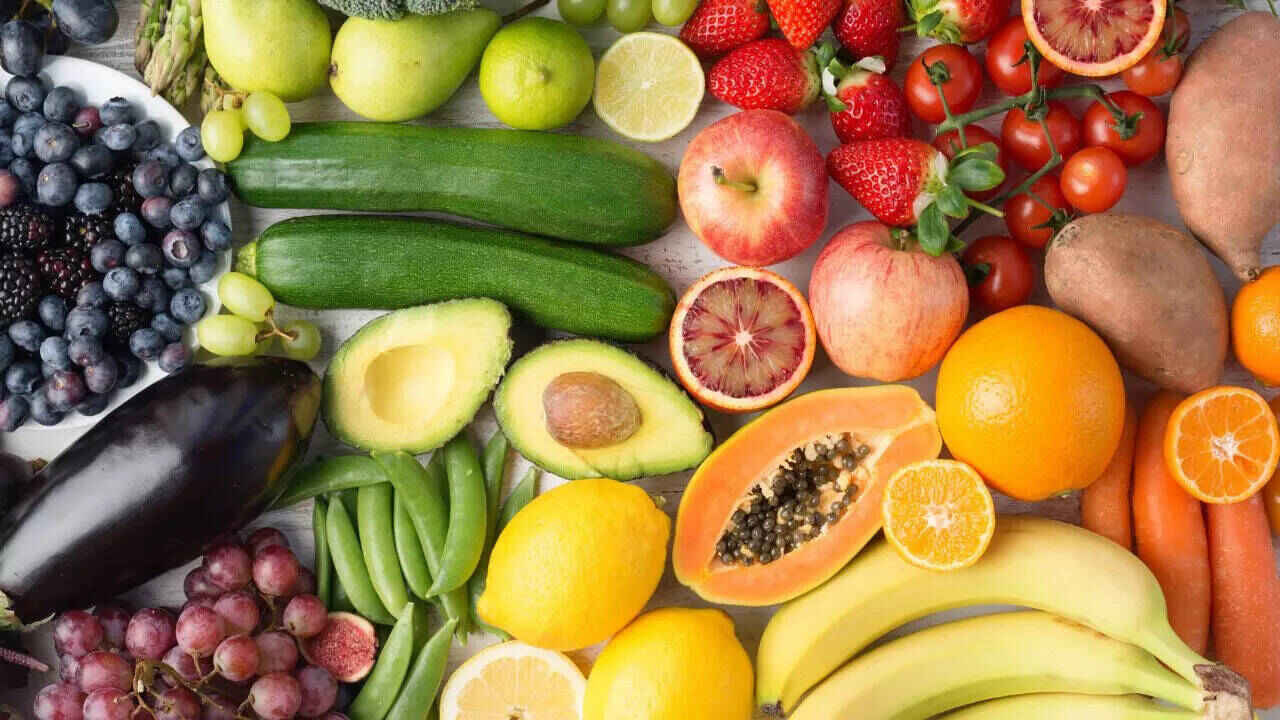 Best summer fruits to beat dehydration and stay refreshed during ...
