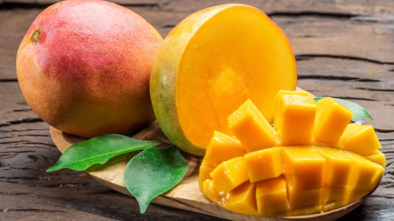 Mango Consumption Tips: How to Enjoy Summer’s Favorite Fruit Without ...